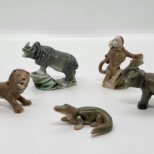 Wade Monkey - Etsy