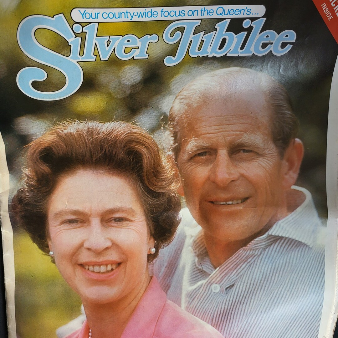 Queen Elizabeth Silver Jubilee Newspaper Magazine by - Etsy