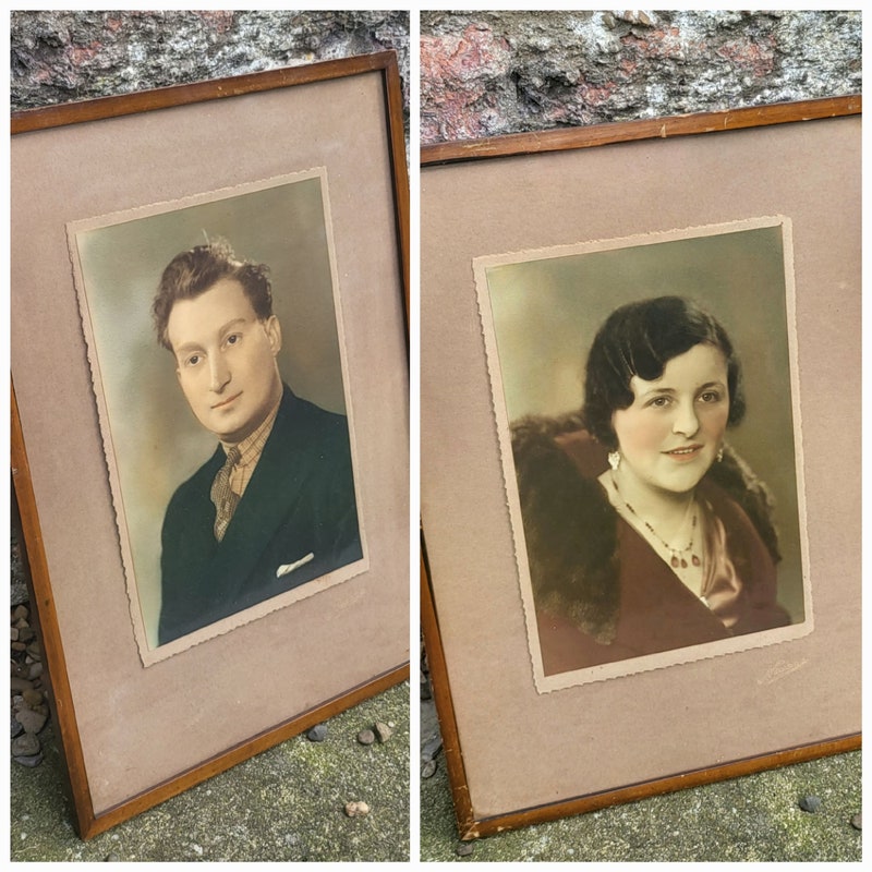 Family Portrait Prop - Etsy