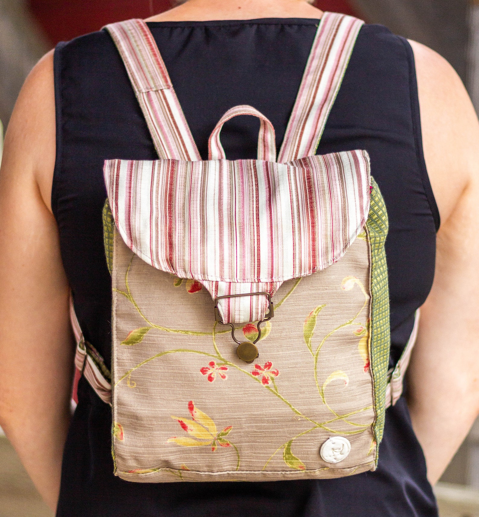 Small Floral Rigid Backpack Fashion Backpack Everyday Small - Etsy Denmark
