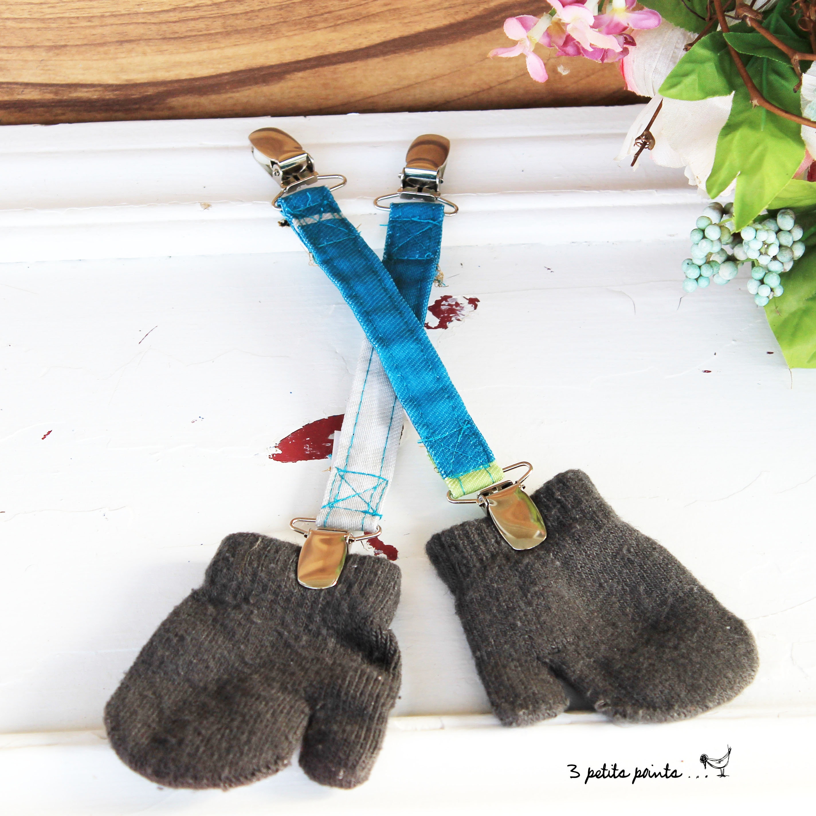 Mitten clips for children clips for coat and mittens - Etsy.de