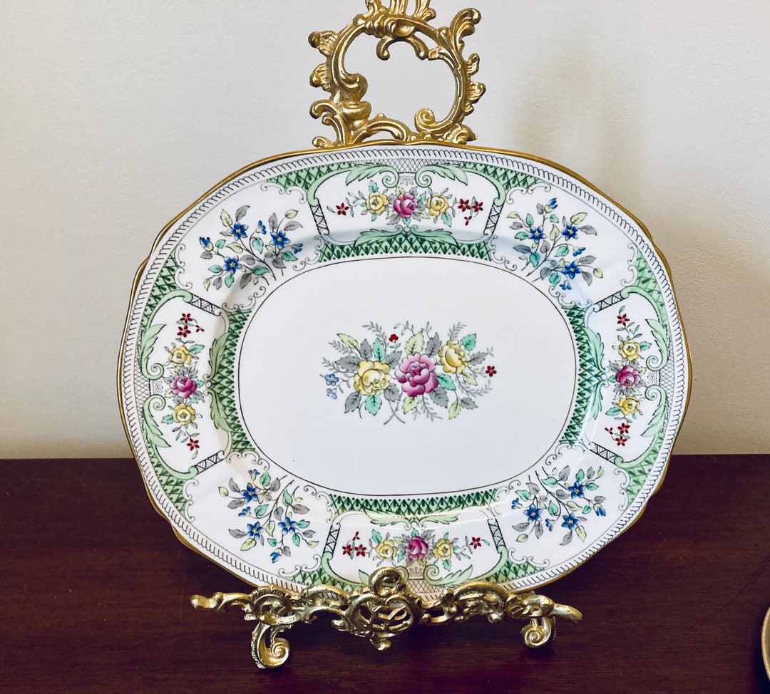 Adderley 13 Oval Serving Platter Lowestoft Light Green Border With ...