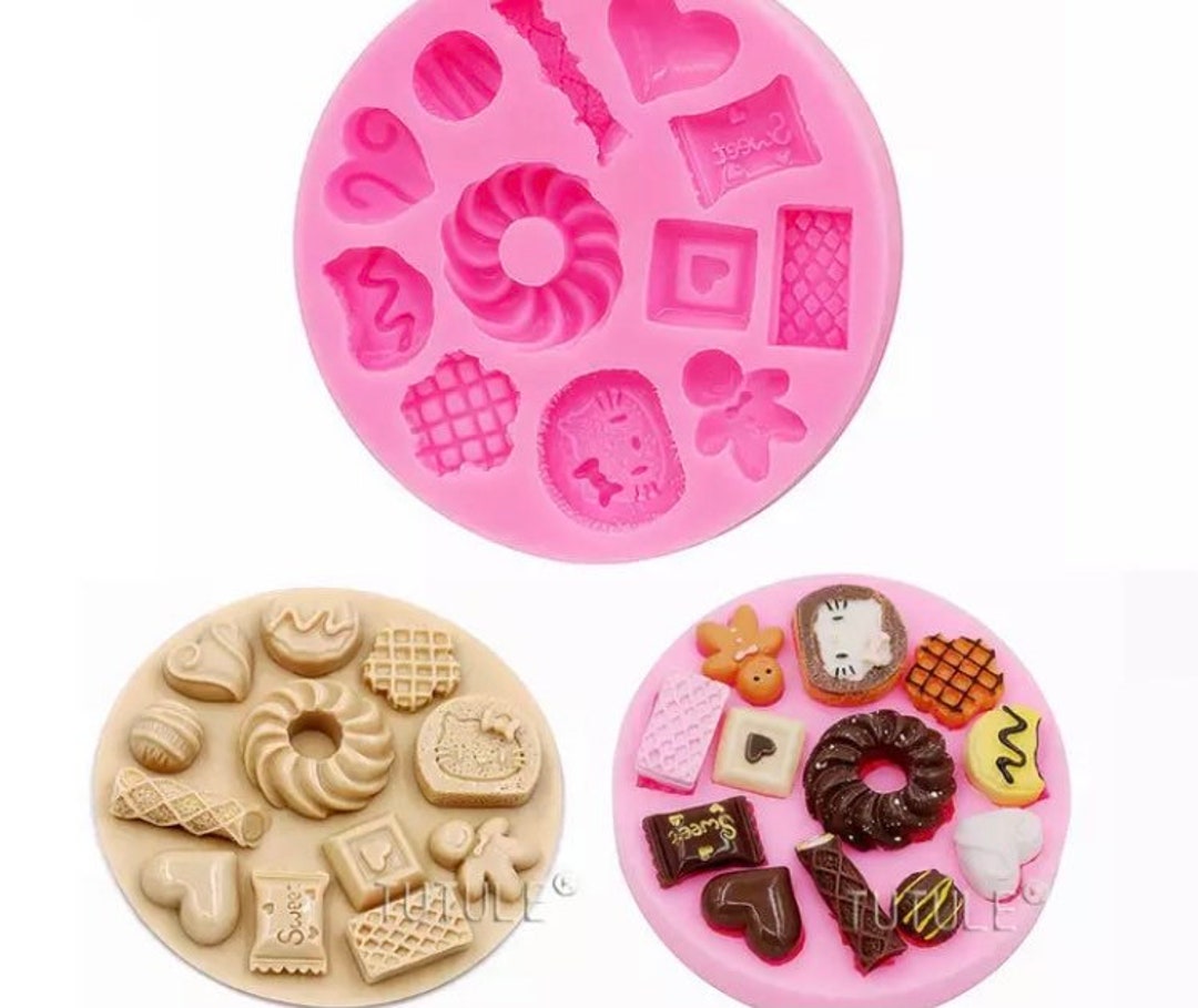 Candy and Sweets Mold From Hearts to Small Ginger Bread Candy Hears ...