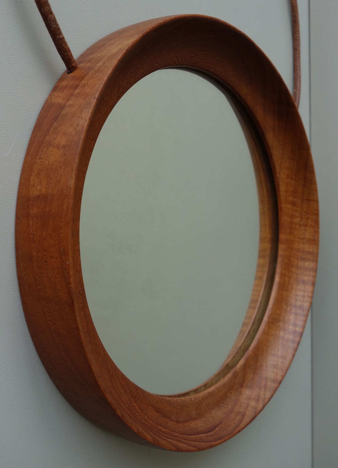 W566 Stunning Mini Very Small One Piece Frame Round Teak Wood Mirror ...