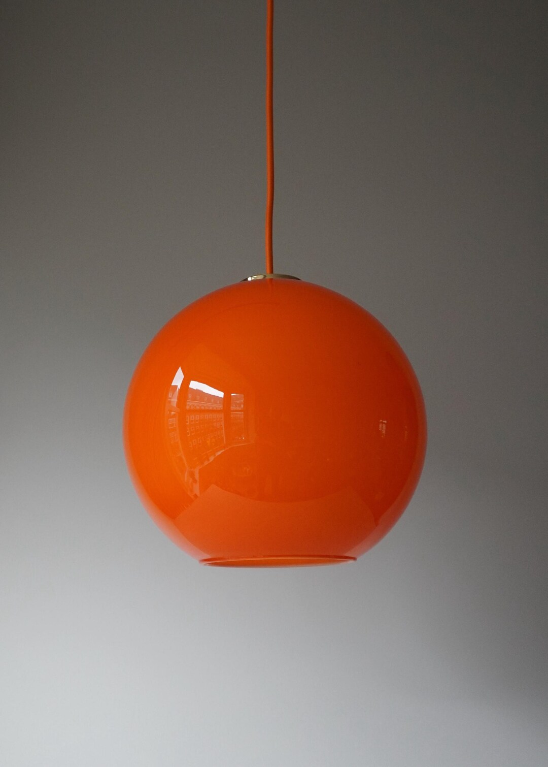 W1370 Perfect Orange Ball Shaped Sphere Round 1970s Pendant Hanging ...
