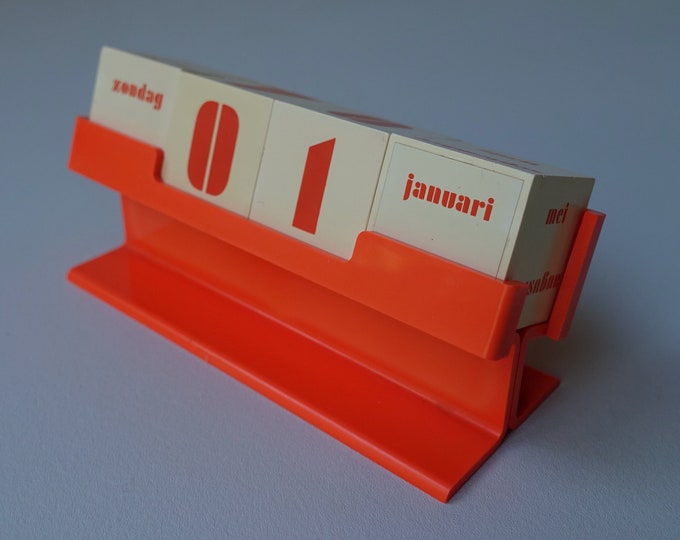 Dutch Language Vintage 1970s Modernistic Perpetual Day Calendar Plastic ...