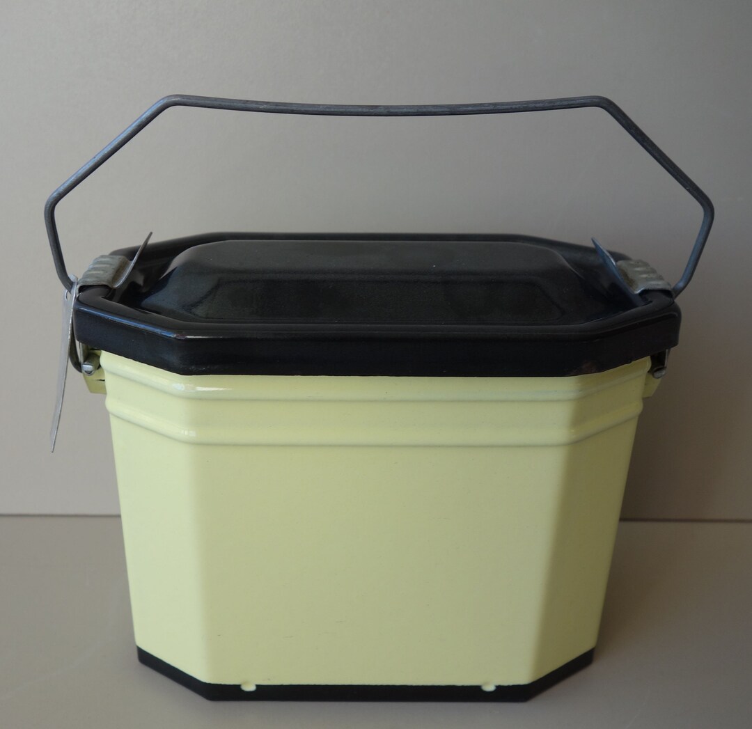 Unused New Old Stock 1950s Enameled French Lunch Box Bento Box Vintage ...