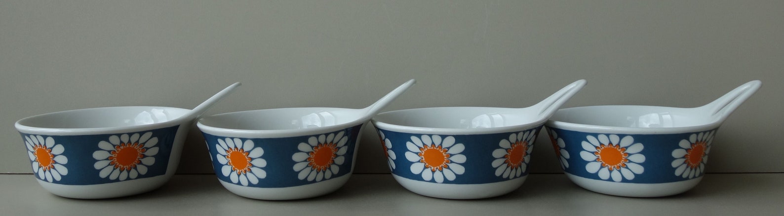 Daisy Vintage Set of 4 Four Small Sauce Pan Pans With Handle - Etsy