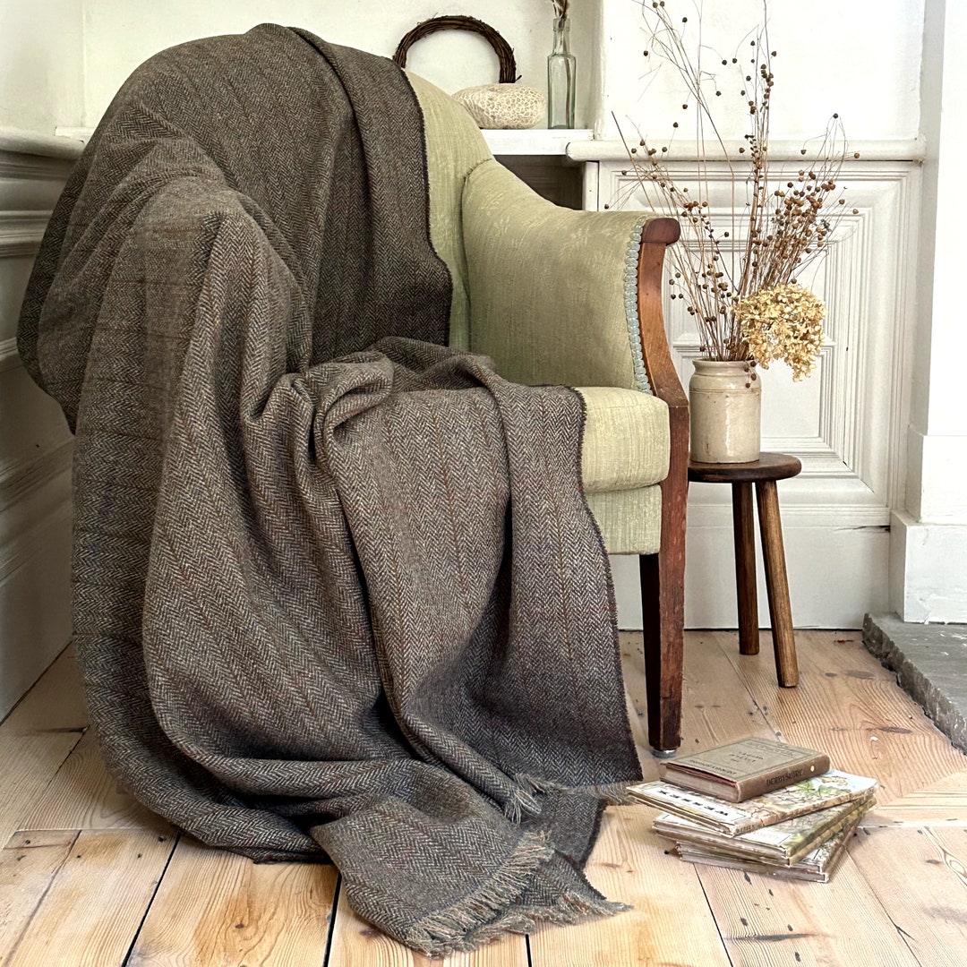 Harris Tweed Hazel Herringbone - Luxury Large Pure Wool Throw Blanket ...