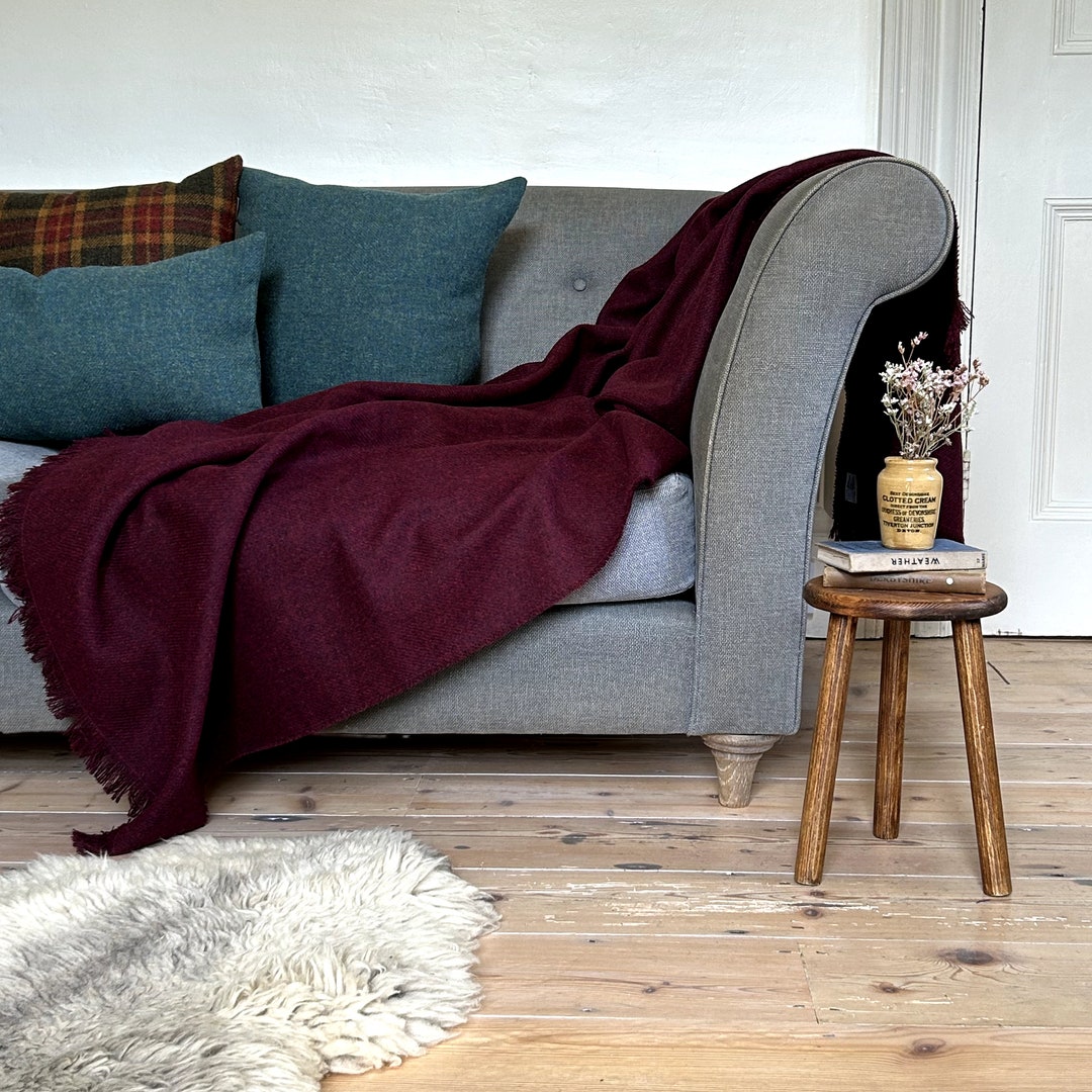 Harris Tweed Claret - Luxury Large Pure Wool Throw Blanket - 150x200cm ...