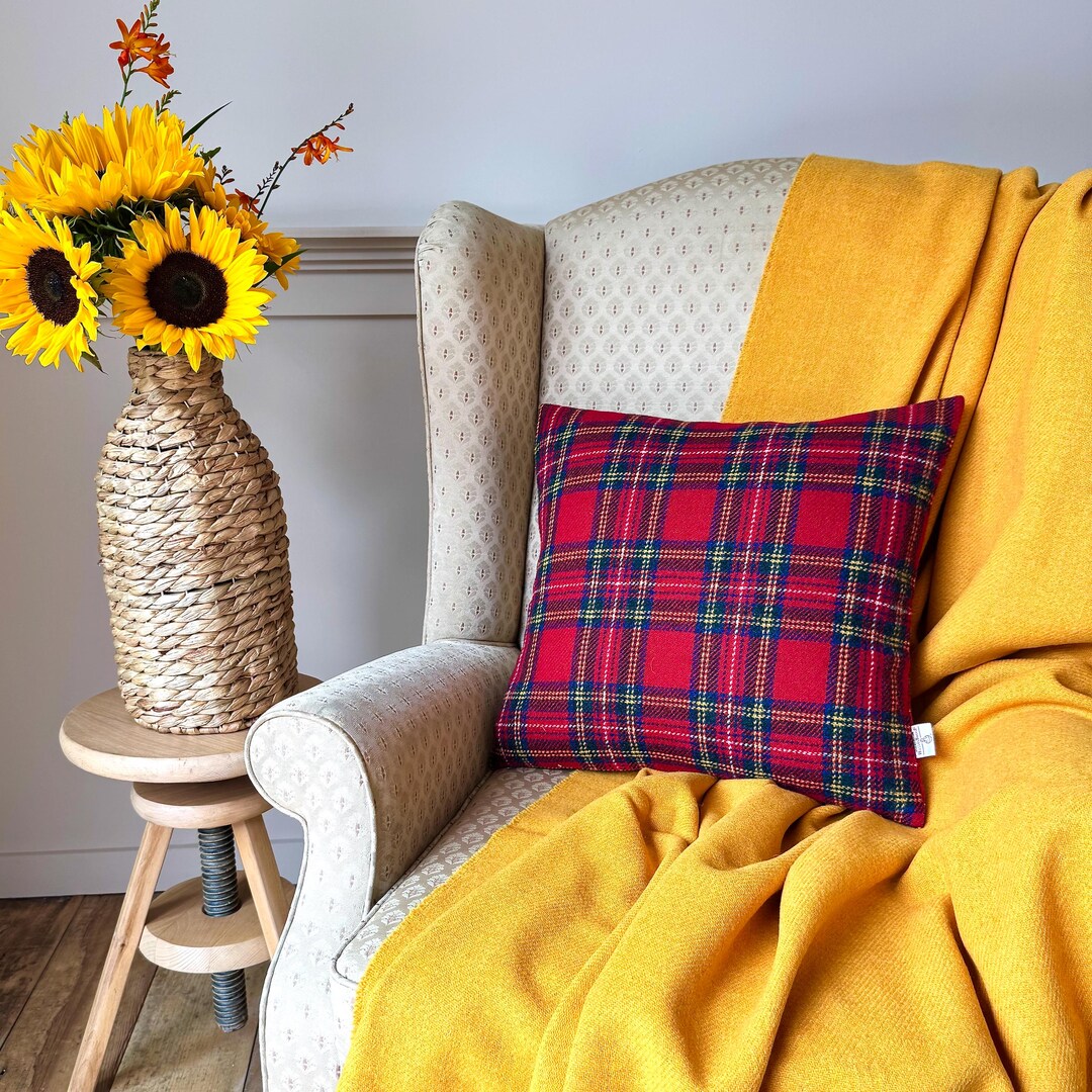 Harris Tweed Royal Stewart Tartan - 45cm/18" Square Cushion Cover With ...