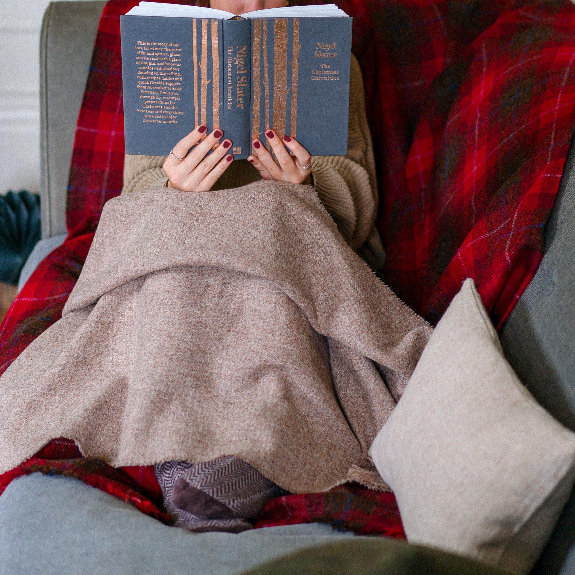 Harris Tweed Winterberry Tartan - Luxury Large Pure Wool Throw Blanket ...