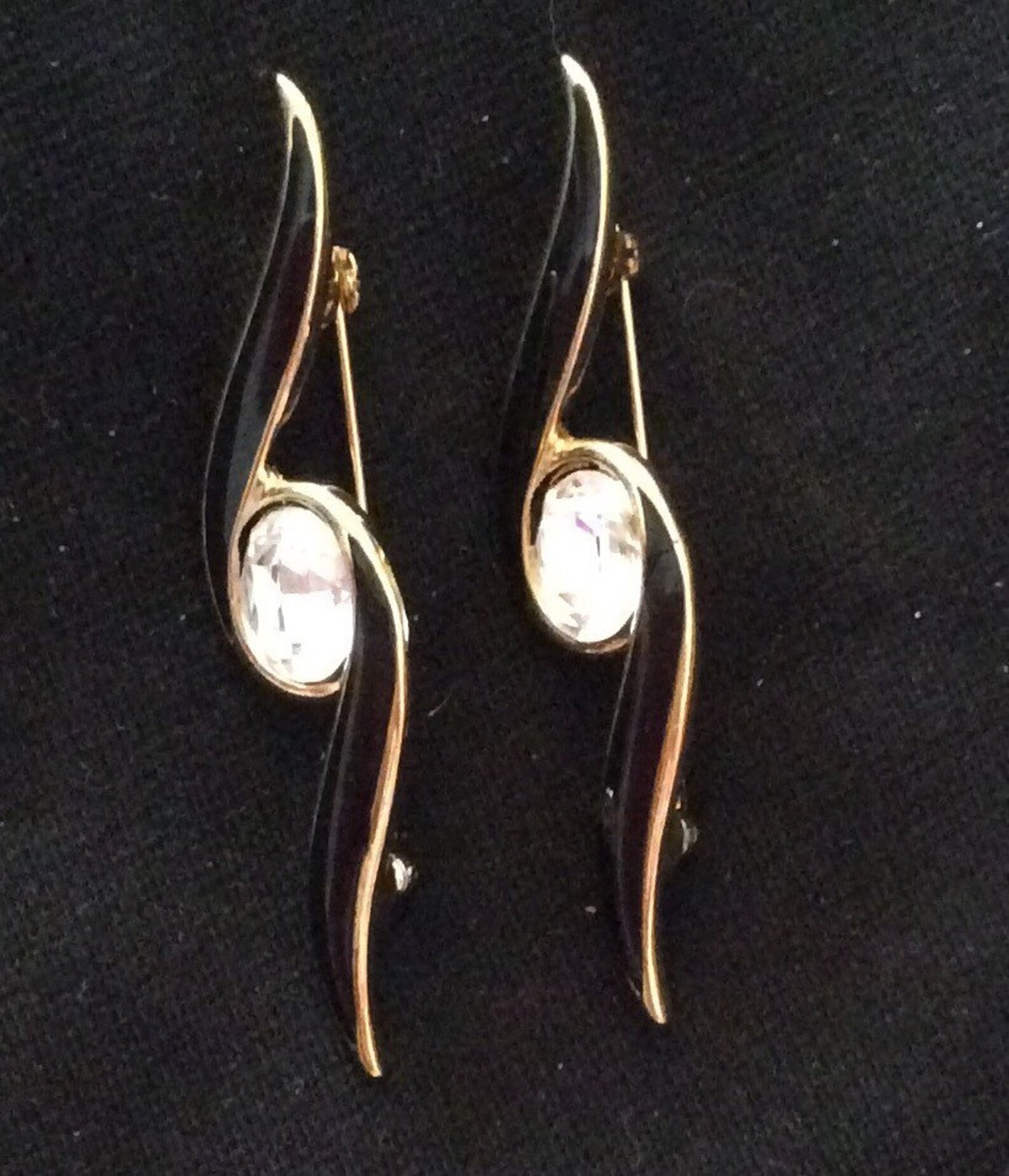 Pair of Trifari Brooches / Pins - Etsy