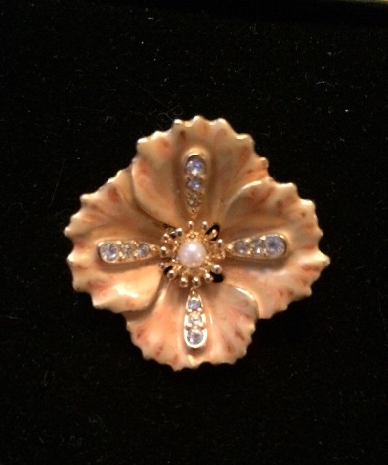 Joan Rivers Flower Pendant / Brooch / Pin - Etsy