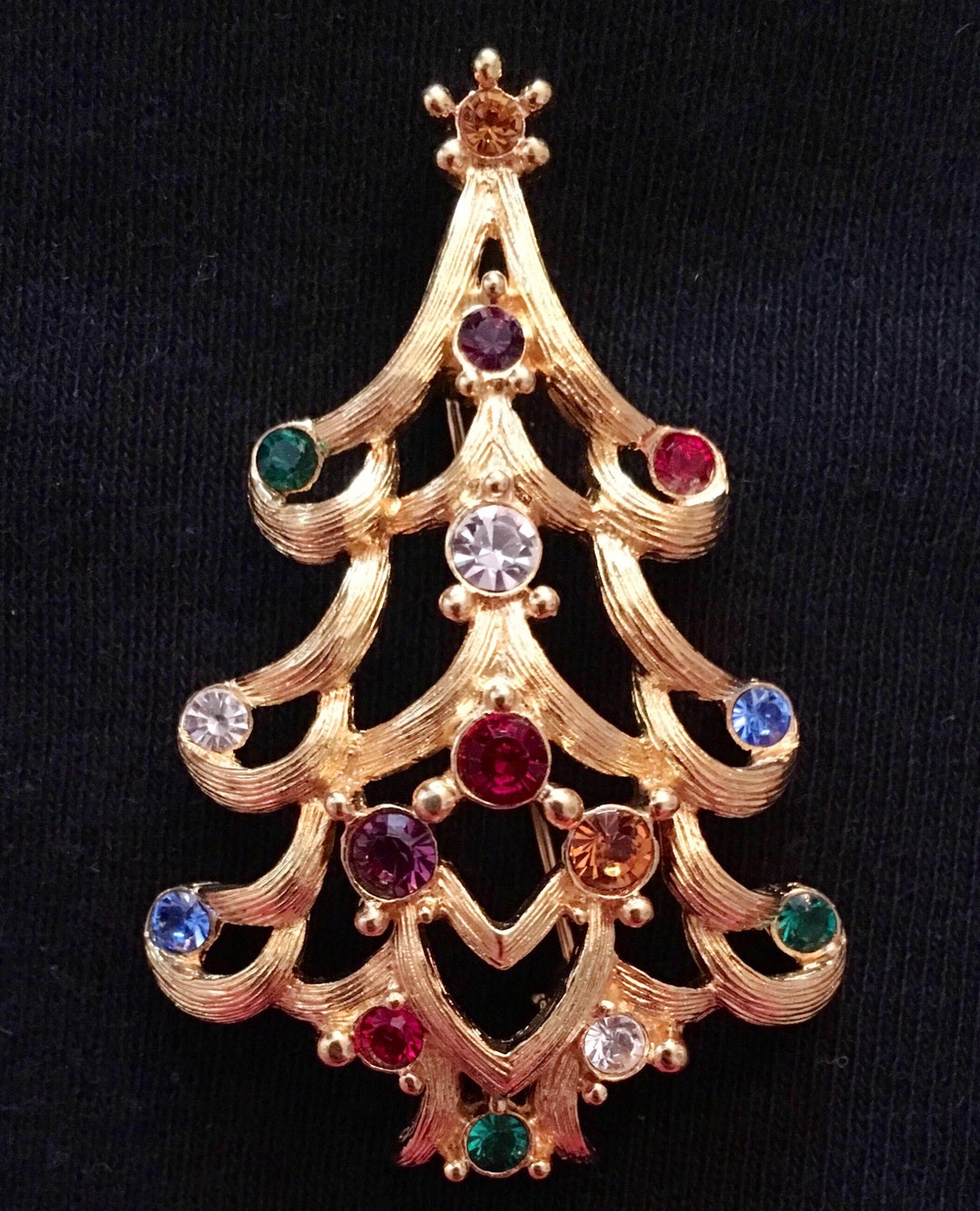 Monet Christmas Tree Brooch / Pin - Etsy Canada