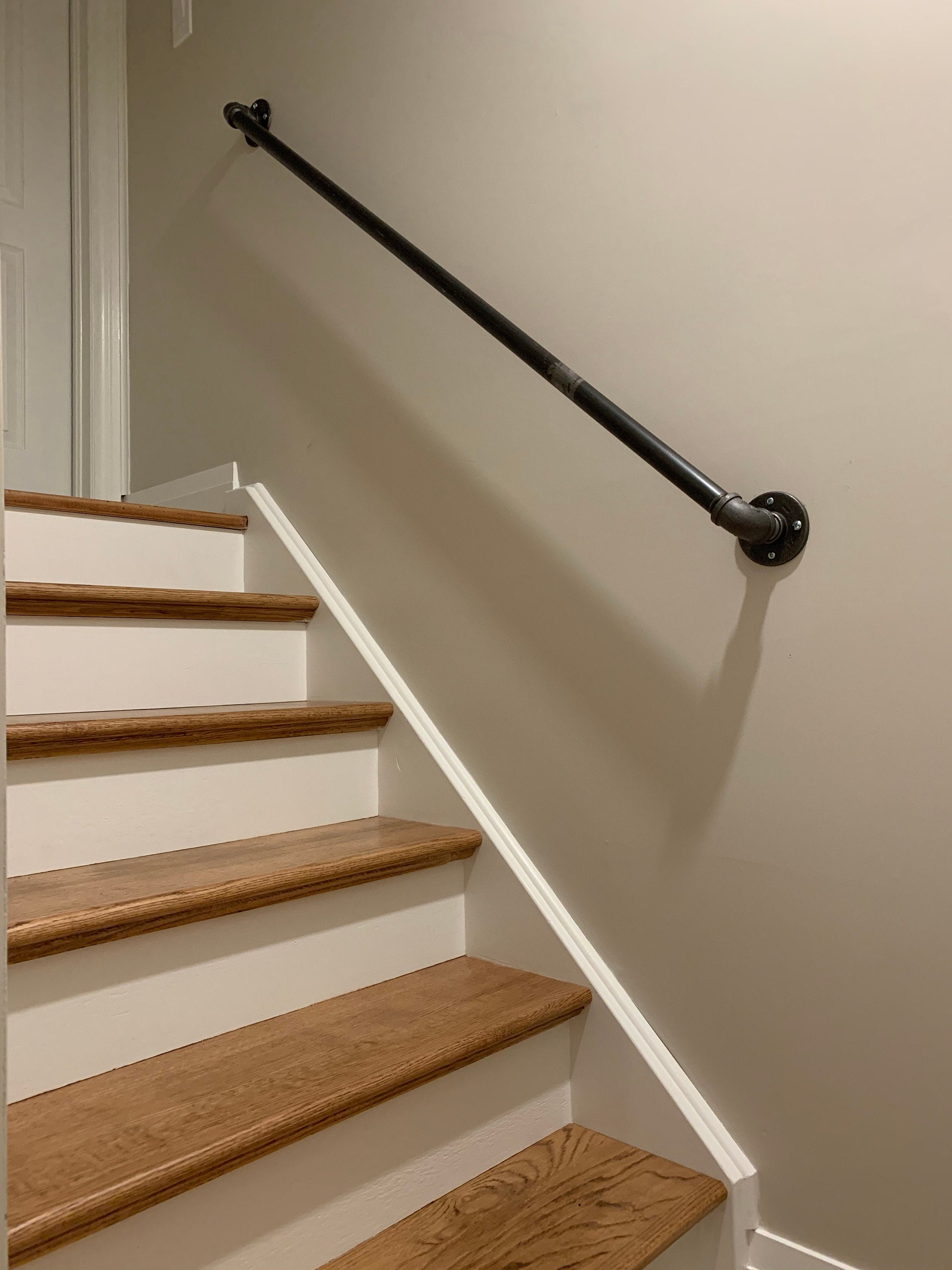 Home & Hobby Home Improvement Industrial Pipe Handrail for Stairs Easy ...