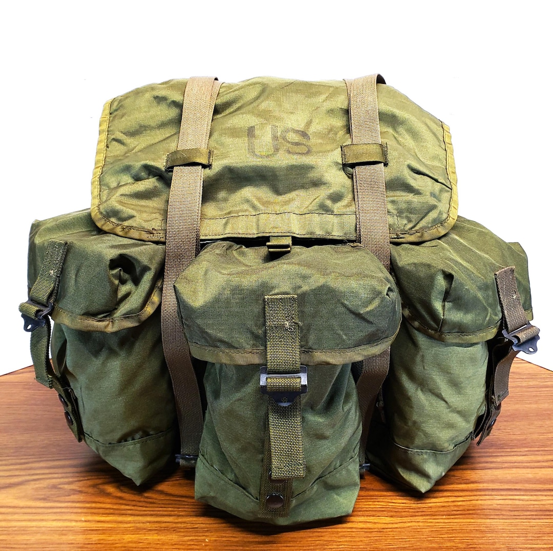 Vintage US Military Field Pack LC-1 Medium With Straps, OD Olive Drab ...