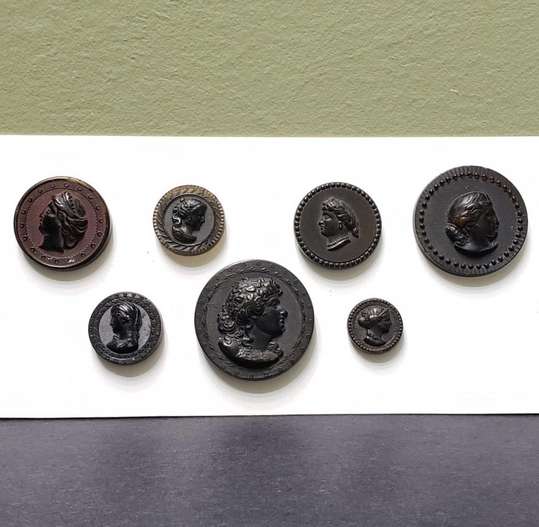 Cameo Button Lot of 7 - Antique Rubber and Pressed Horn - Goodyear, G&G ...