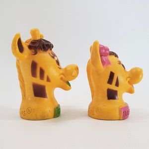 TOYS R US Mascot Giraffe Finger Puppets: Gigi and Baby Gee, Vintage - Etsy