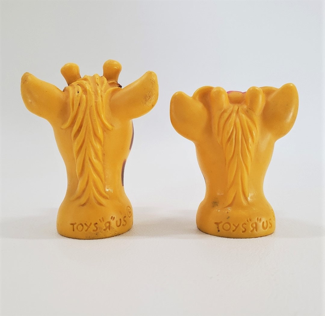 TOYS R US Mascot Giraffe Finger Puppets: Gigi and Baby Gee, Vintage - Etsy