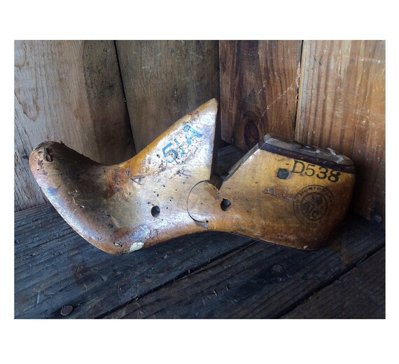 Cobbler Shoe Form