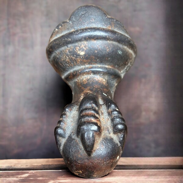 Claw Foot Table - Etsy