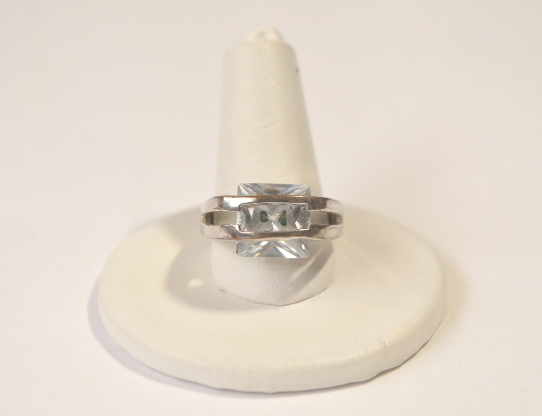 Vintage 18K GE Gold Electroplate 5.5 CT Cubic Zirconia CZ Cocktail Ring ...
