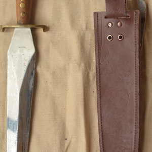 Nice Vintage Pakistan Short Sword Dagger Knife With Walnut Wooden ...