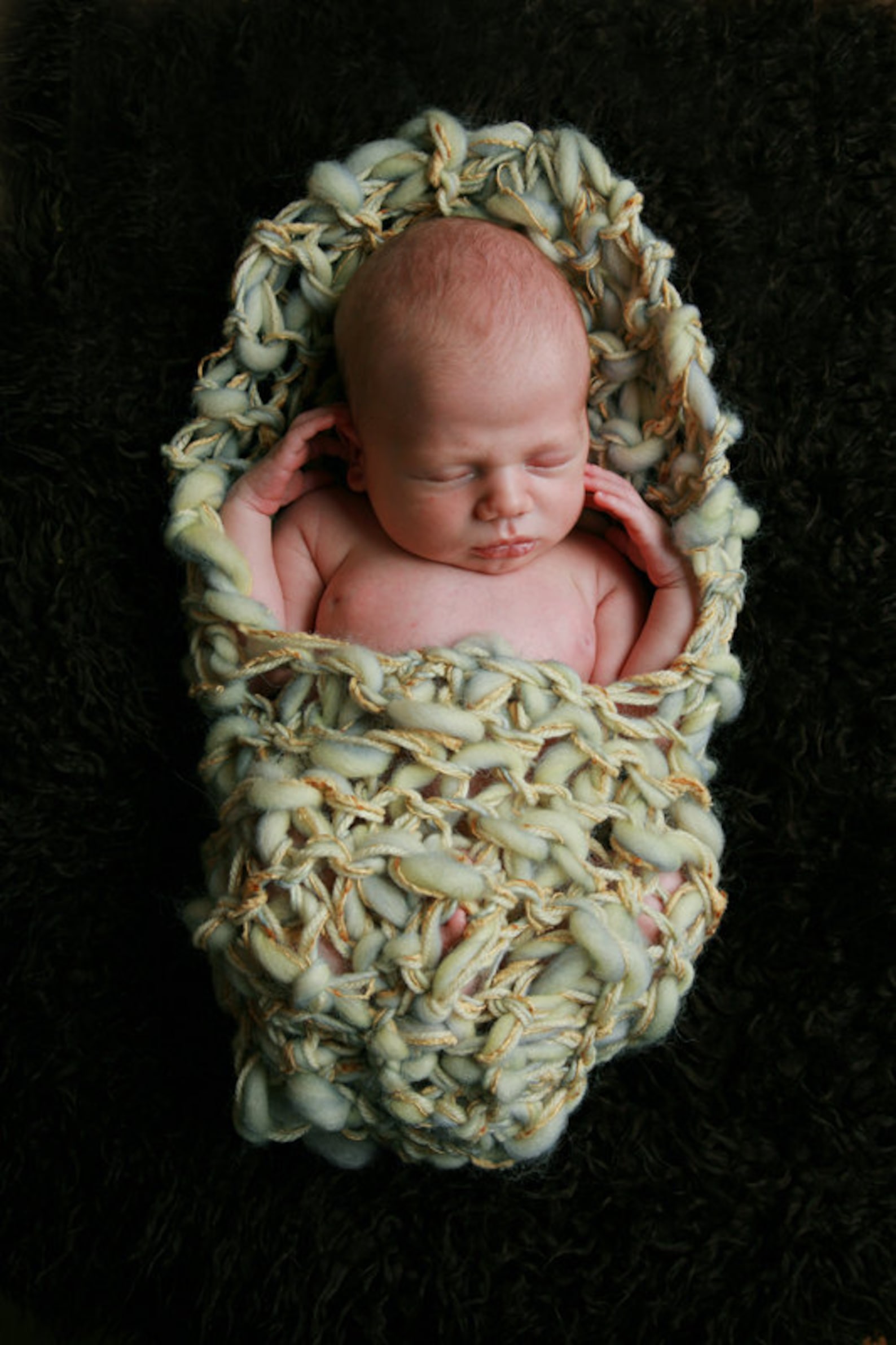 Knitting Pattern Hanging Newborn Baby Pouch Picture Tutorial Knitted ...