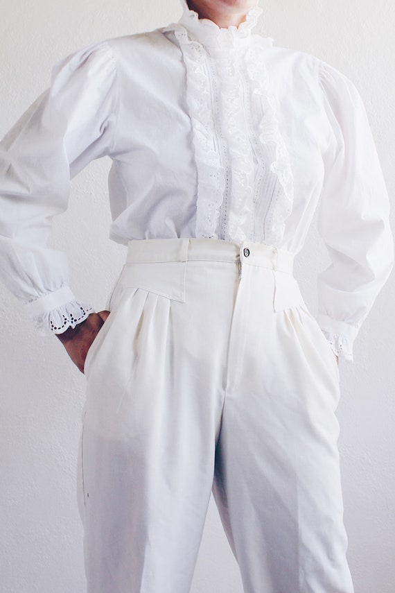 Cottage Elegance: White High-Neck Ruffled Victorian R… - Gem
