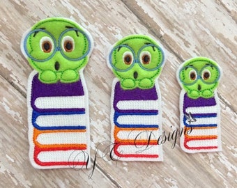 Bookworm Feltie M2M Back to School Feltie Embroidery File | Etsy