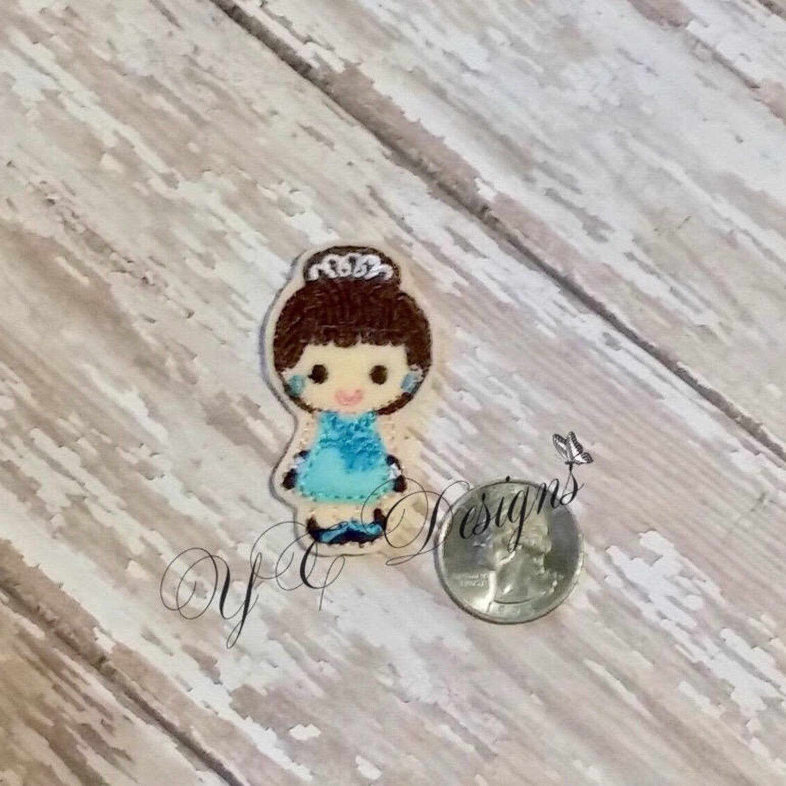 Dressy Lady Feltie Embroidery File - Etsy