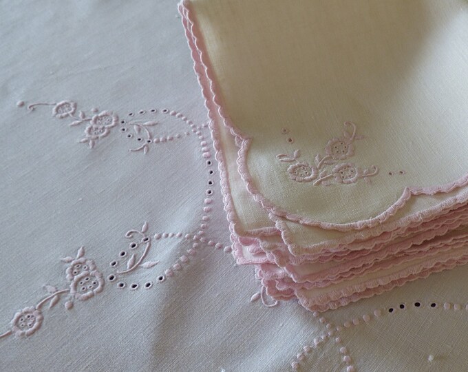 Round Linen Tablecloth & 10 Napkins, Vintage 60" Round, Made in Madeira ...