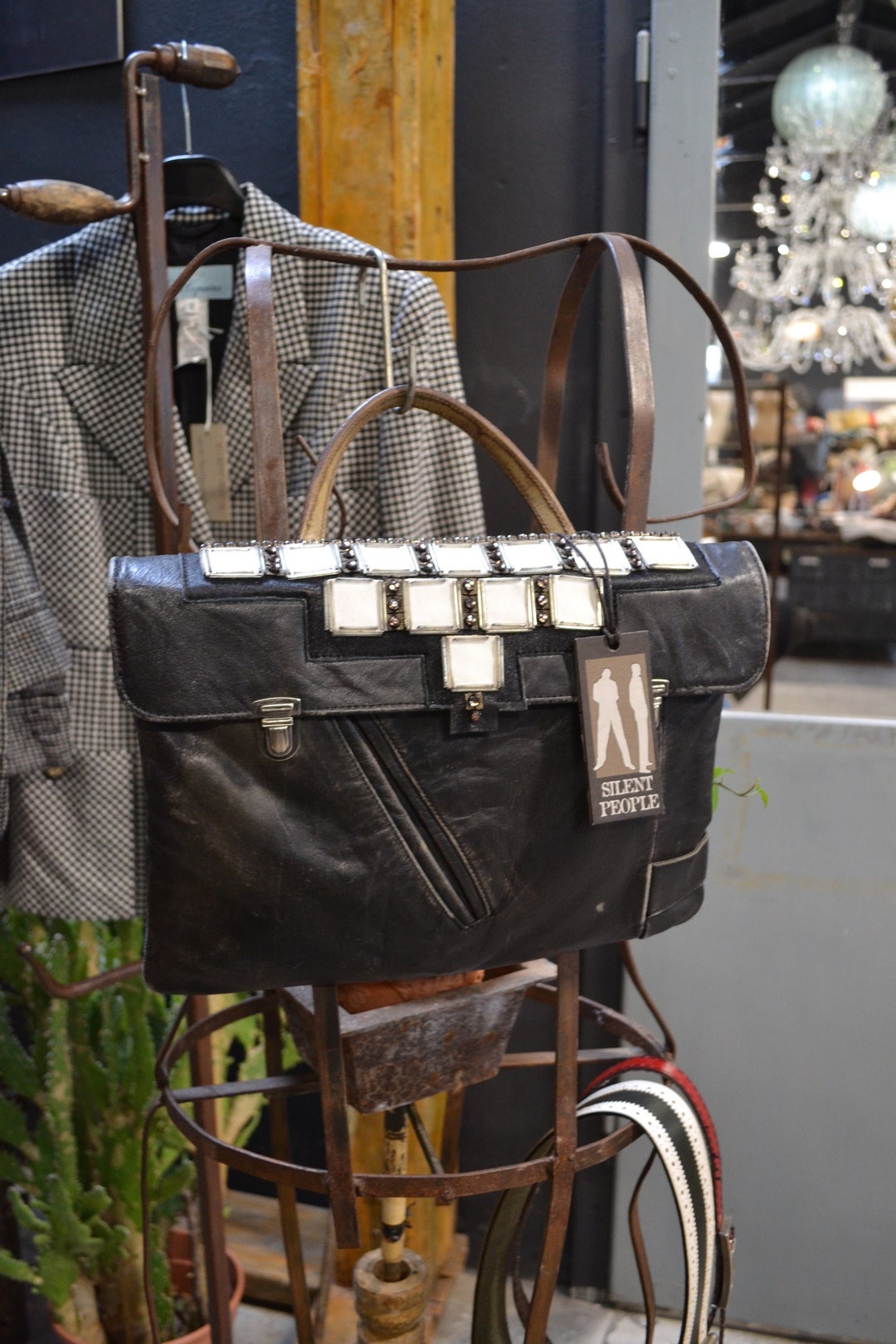UPCYCLED LEATHER PURSE / Handmade in Italy / Sustainable Leather Purse ...