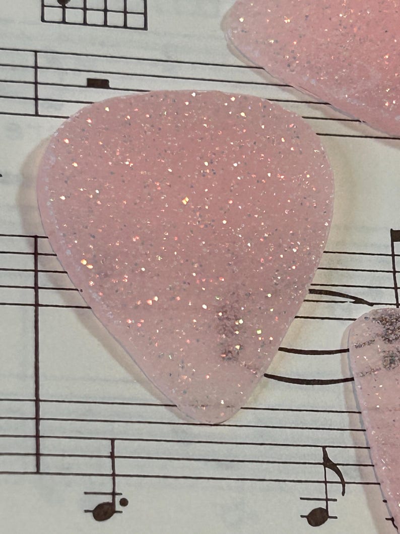 Guitar Picks With Soft Pink Glitter Set of Four - Etsy
