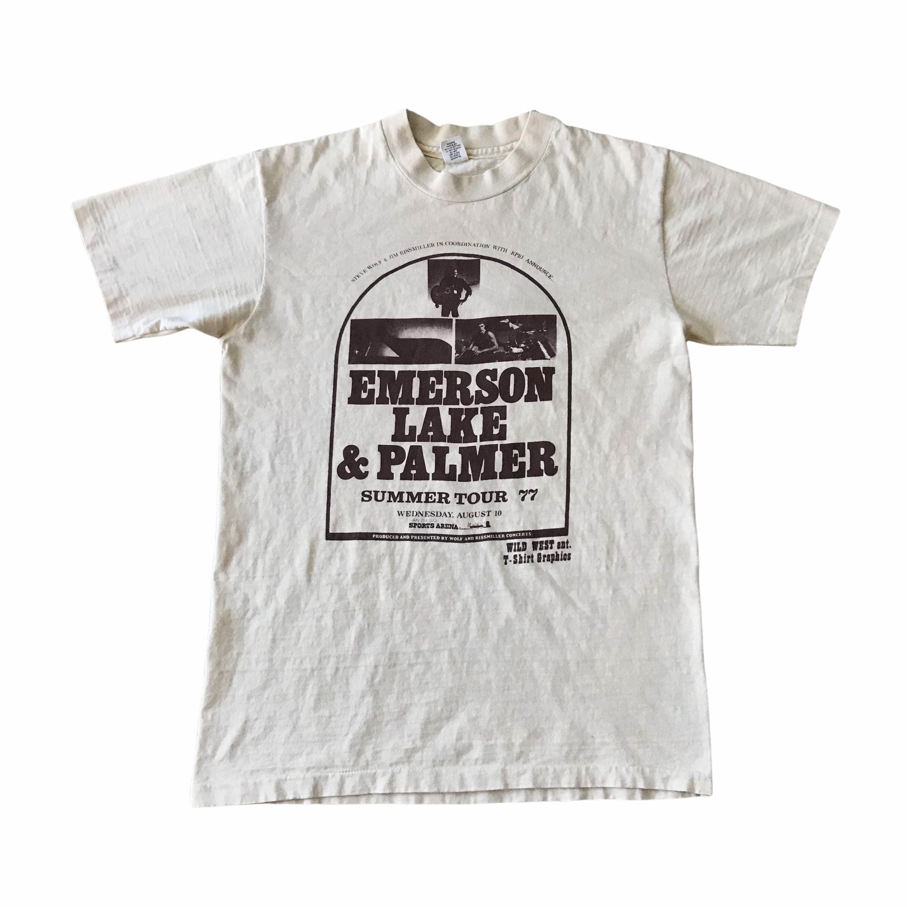 August Emerson Shirtless