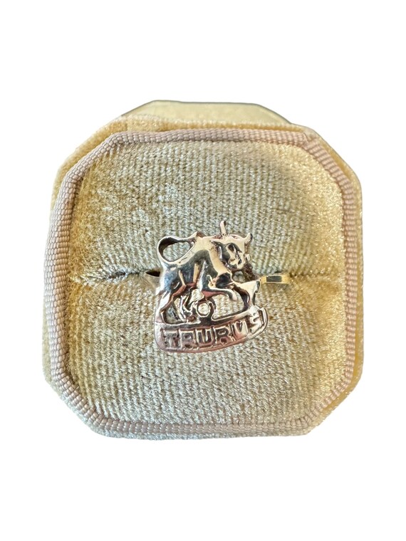 Taurus Ring - Vintage 14 Gold - Astrology Taurus Zod… - Gem