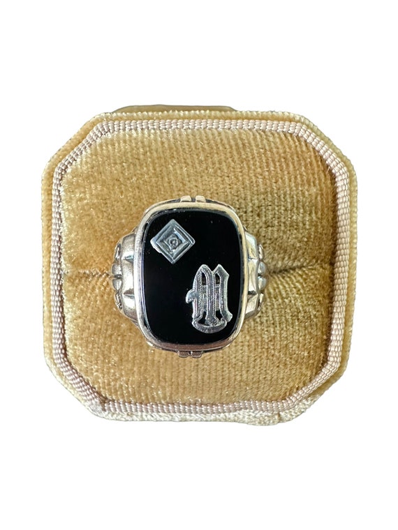 Vintage Letter “m” 10k Gold Pin Black Letter M1979 - Gem