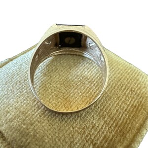 Letter R Signet Ring - Vintage 10k Gold - Onyx & Spinel Old English “R ...