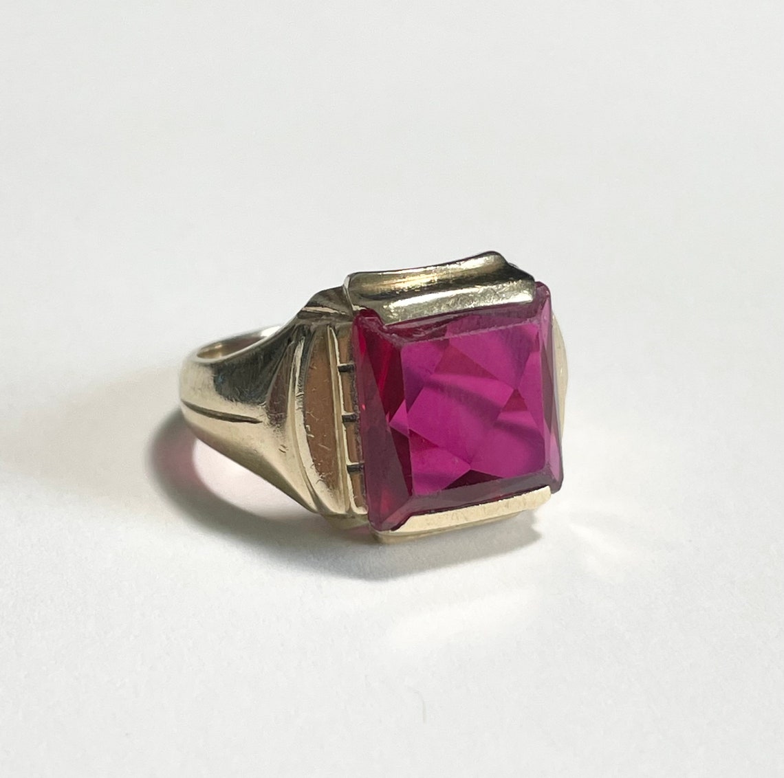 Vintage Retro Era 10k Gold Radiant Cut Ruby Sz. 9 Fine - Etsy