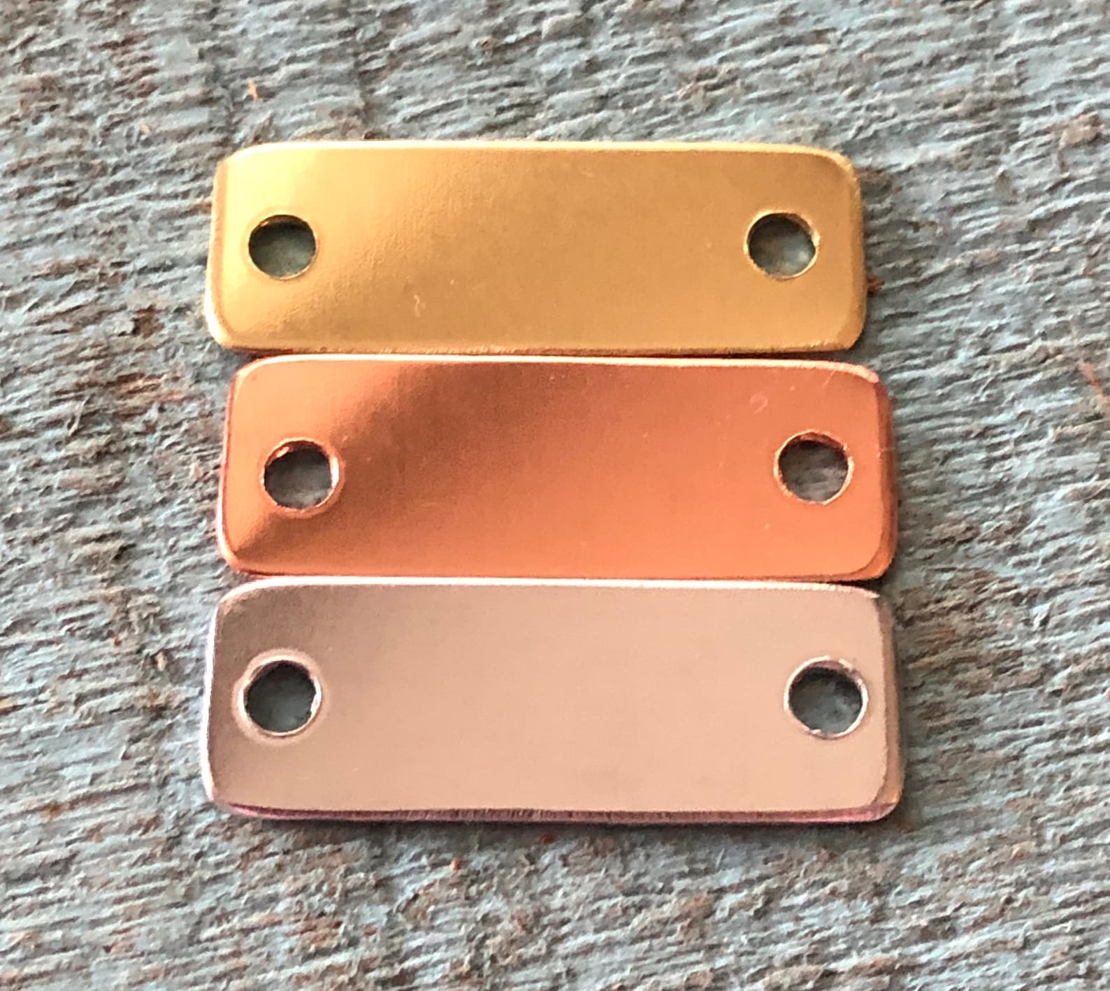 SHOE TAG BLANKS 2 Pairs 4 Total Trainer Tags / Bracelet Tags for Hand ...