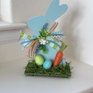 Bunny Rabbit Spring Flower Arrangement Wood Easter Table Centerpiece ...