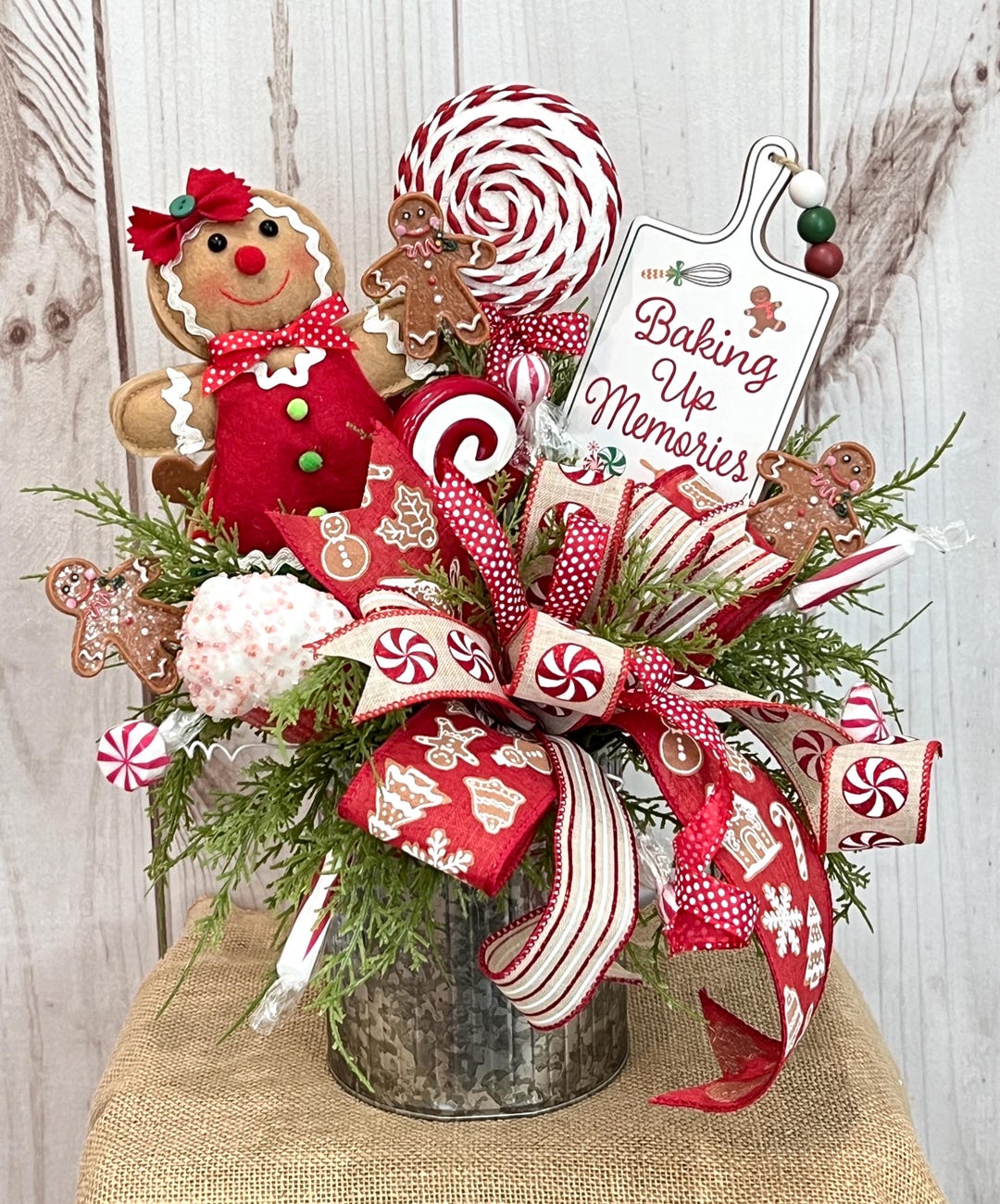 Gingerbread Centerpiece for Your Kitchen, Gingerbread Christmas ...