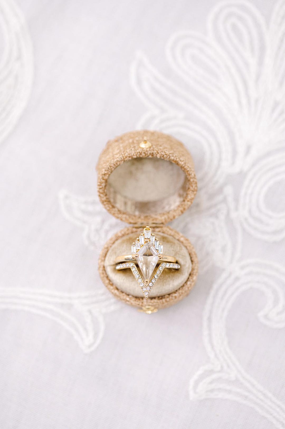 Gold Oval Ring Box Gold Clasp, Antique Ring Box, Vintage Ring Box ...