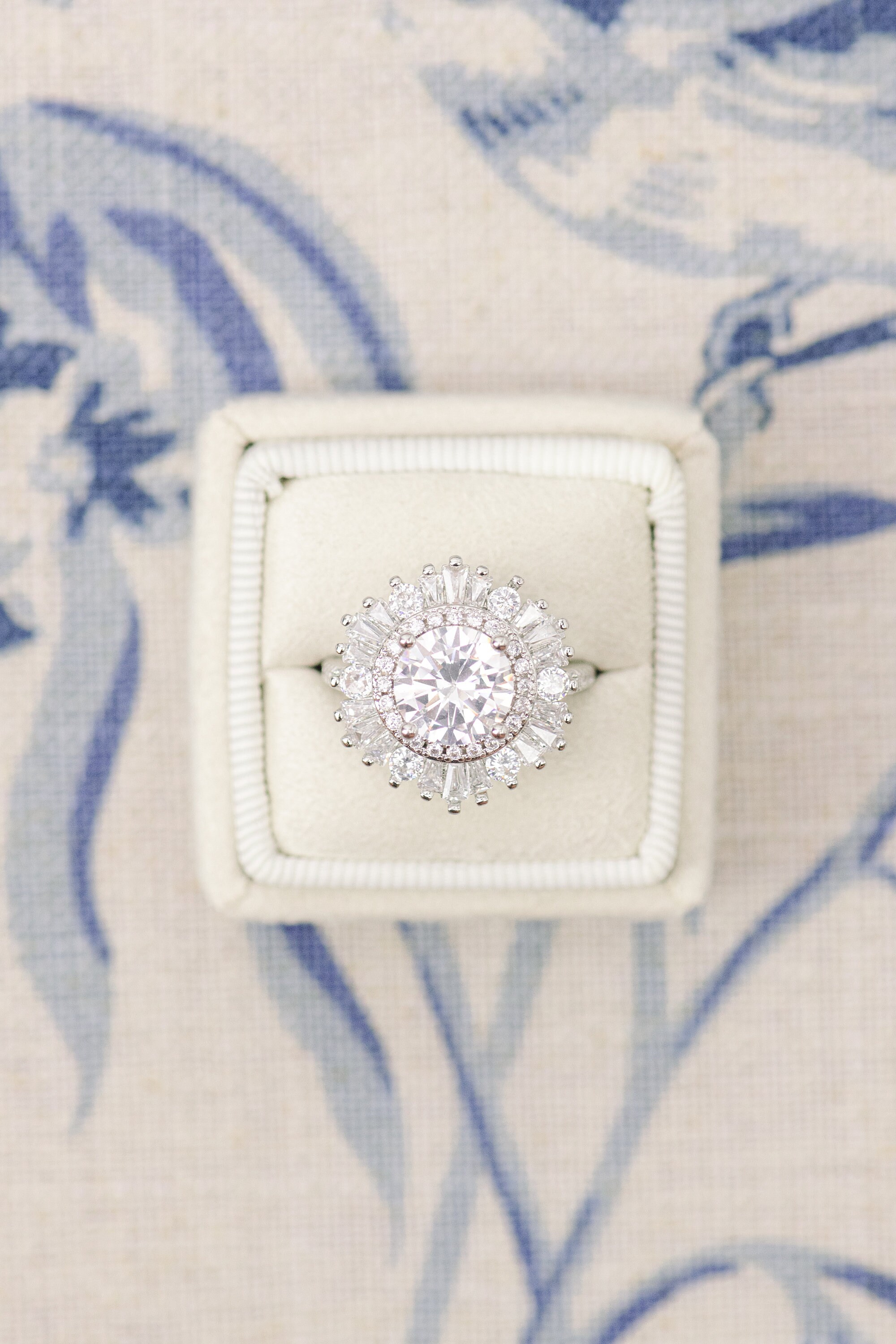 Ivory Square Wedding Ring Box, off White Suede Square Ring Box, Suede ...