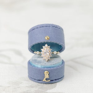 Periwinkle Linen Oval Ring Box Gold Clasp, Antique Ring Box, Vintage ...