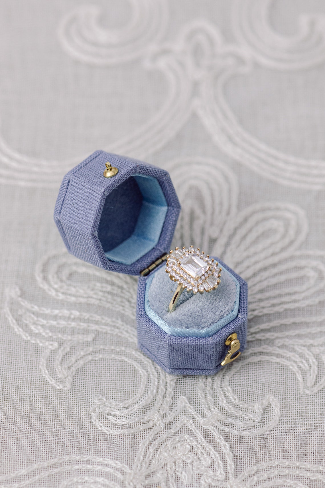 Periwinkle Linen Octagon Ring Box Gold Clasp, Antique Ring Box, Vintage ...