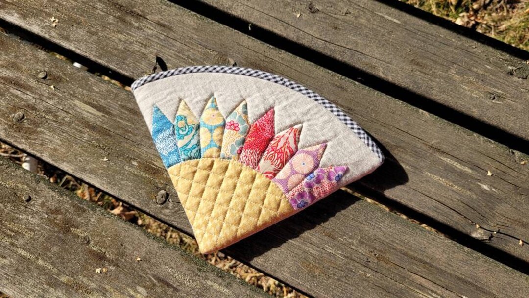 Sunflower Patchwork Zipper Pouch Made From Linen and Tilda Fabric, Makeup Cosmetic Project Bag ...