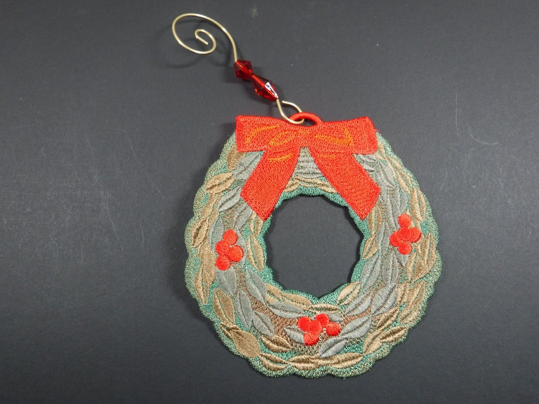 Machine Embroidered Lace Christmas Tree Ornament Wreath - Etsy