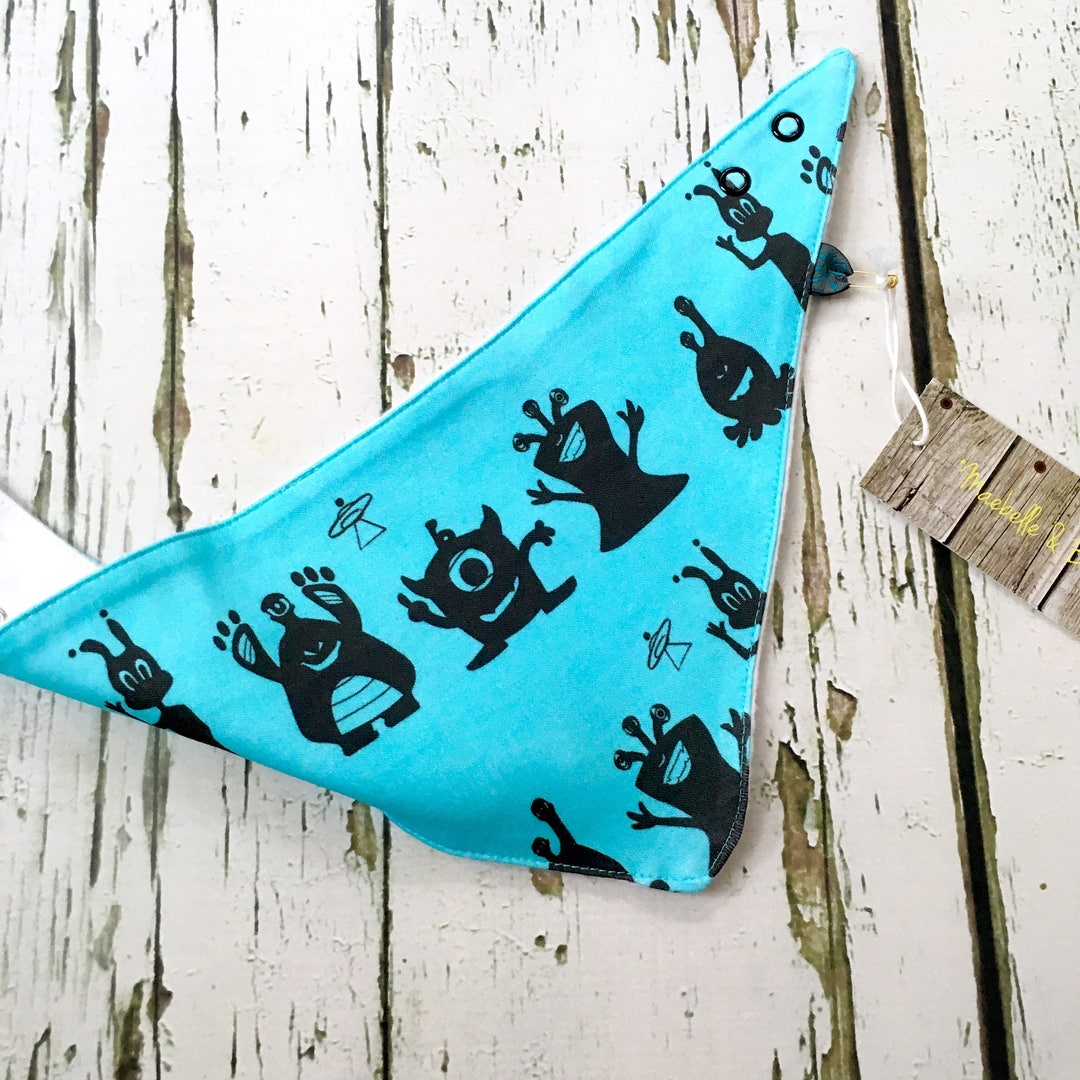 Blue Aliens Dribble Bib, Baby Gift, Toddler Gift, Organic Baby Clothes ...